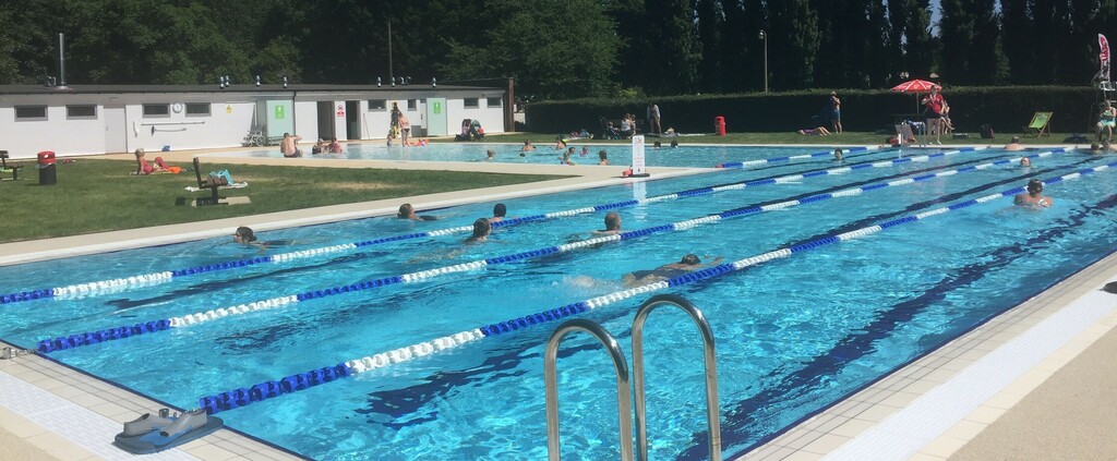STOP the Vale cutting the Abbey Meadow Outdoor pool season to ONLY 6 ...