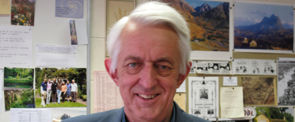 Lecture 'The World in 2030' by Prof Paul Rogers | Megaphone UK