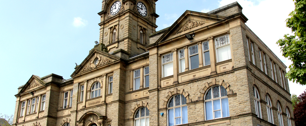 Keep Batley Library in its much-loved Carnegie building | 38 Degrees