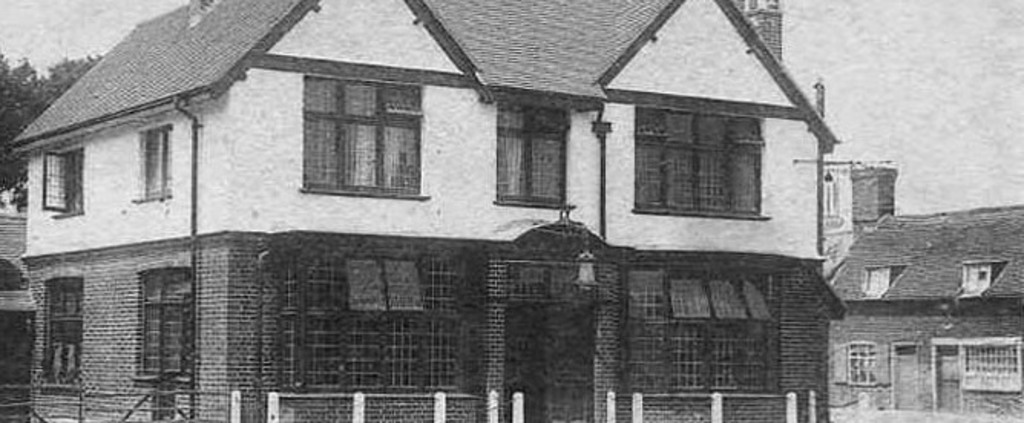 Save the Tunstall Green Man from permenant closure | 38 Degrees