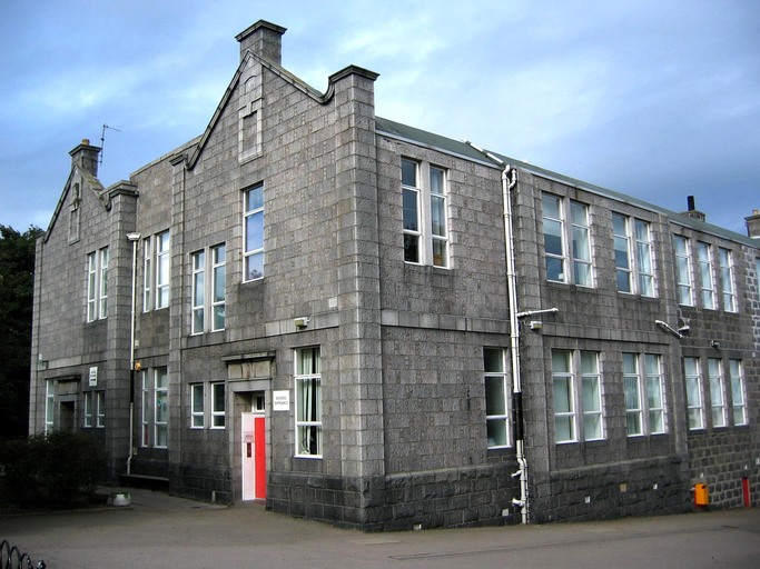 Save Victoria Road School | 38 Degrees