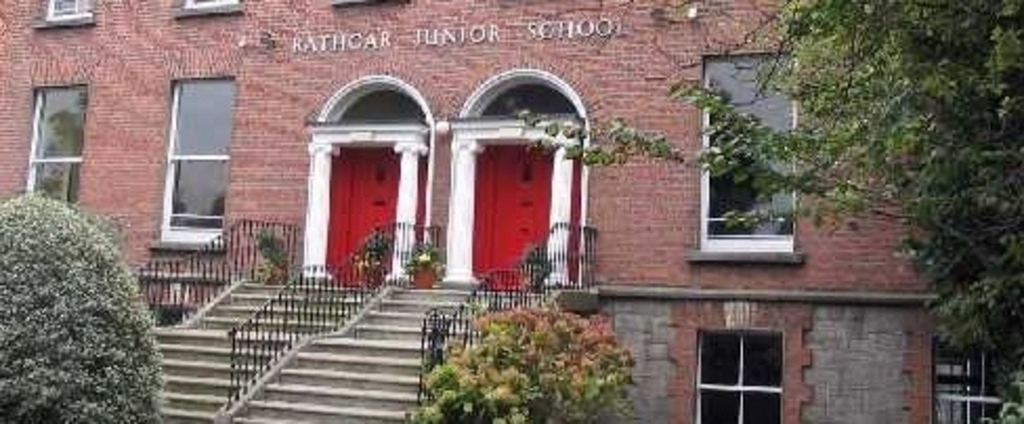 Provide safe crossing place for school community at Rathgar Junior ...