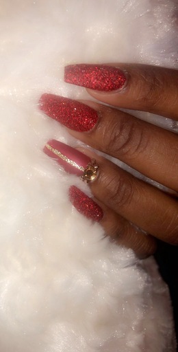 Waffle House Servers Allowed to have faux nails with color and design ...